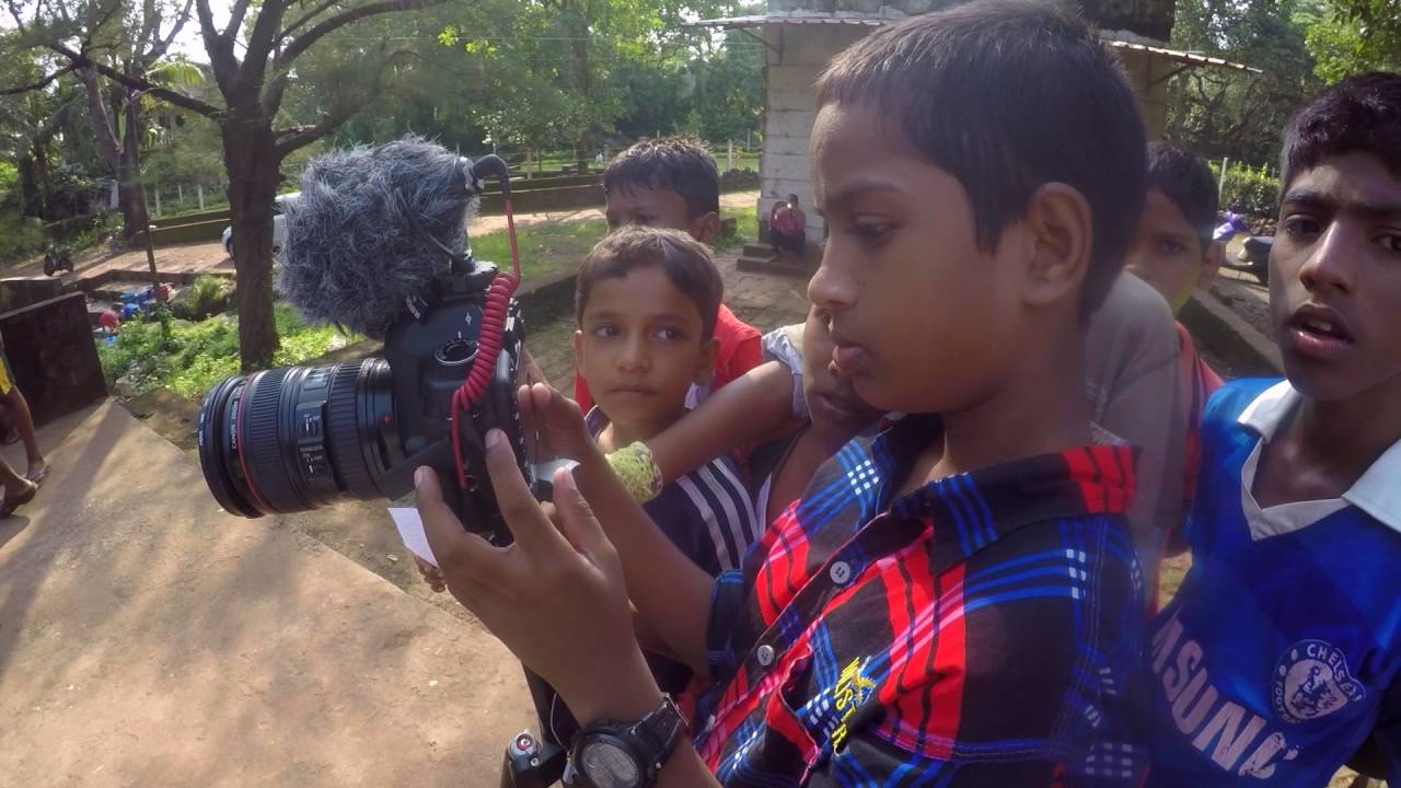 Goa Outreach: Helping Street & Slum Kids in India - YouTube