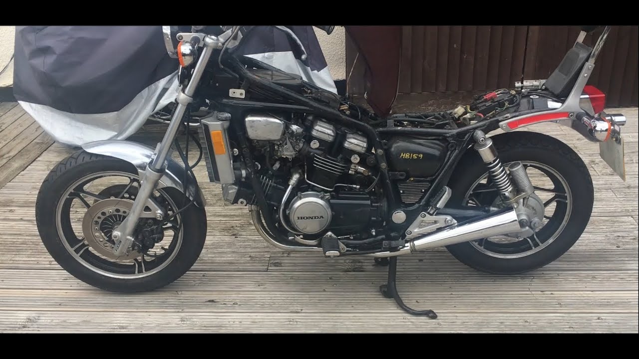1986 Honda V45 Magna VF750C - Part 1 - Making a start, Carbs and valves ...