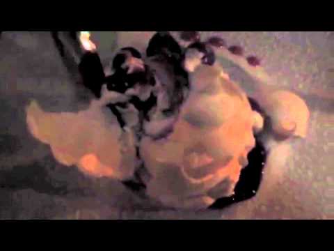 Faut-il y aller ? Monsieur Bleu par @SimonSaysFR