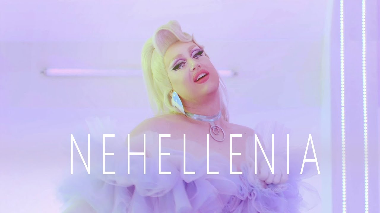 👑 Meet the Queen 👑 | NEHELLENIA 🌺 #dragraceitalia - YouTube