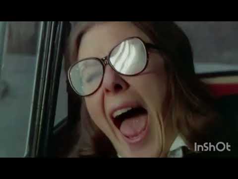 Satanic Rites Of Dracula (1973) : Secretary Captured