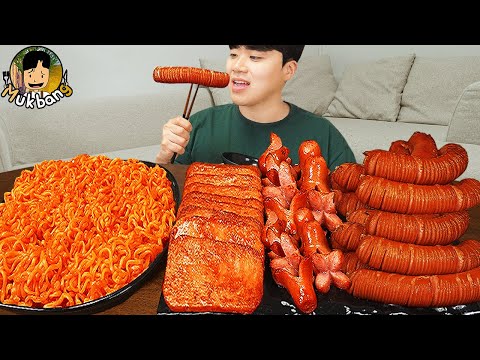 ASMR MUKBANG | baharatlı erişte, spam, kimchi, Dev Kielbasa sosisi yemek tarifi ! yemek yiyor
