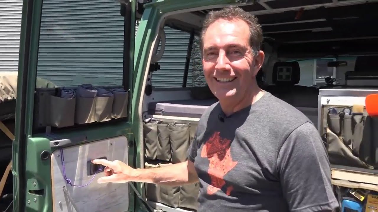 Ultimate Troopy Part 3 / An Interior Masterclass - YouTube