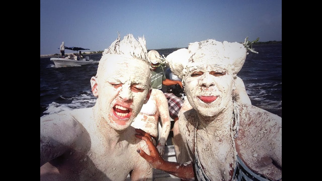 Mayan Mud Bath Makeovers in Mexico | DamonAndJo - YouTube