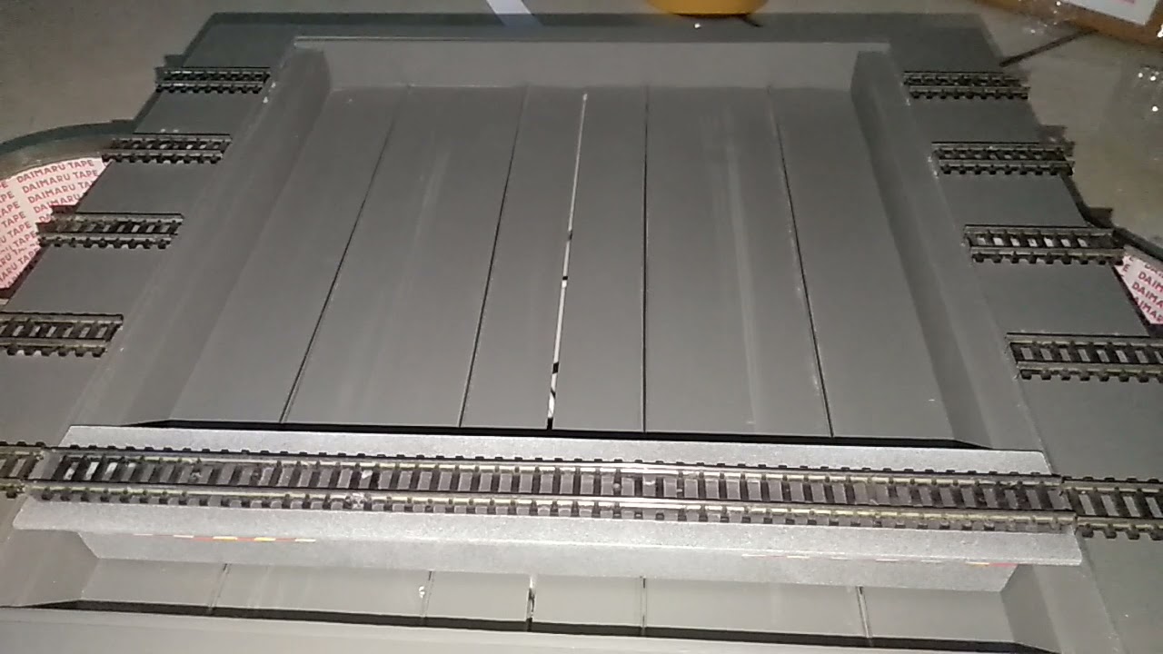 transfer table n scale - YouTube