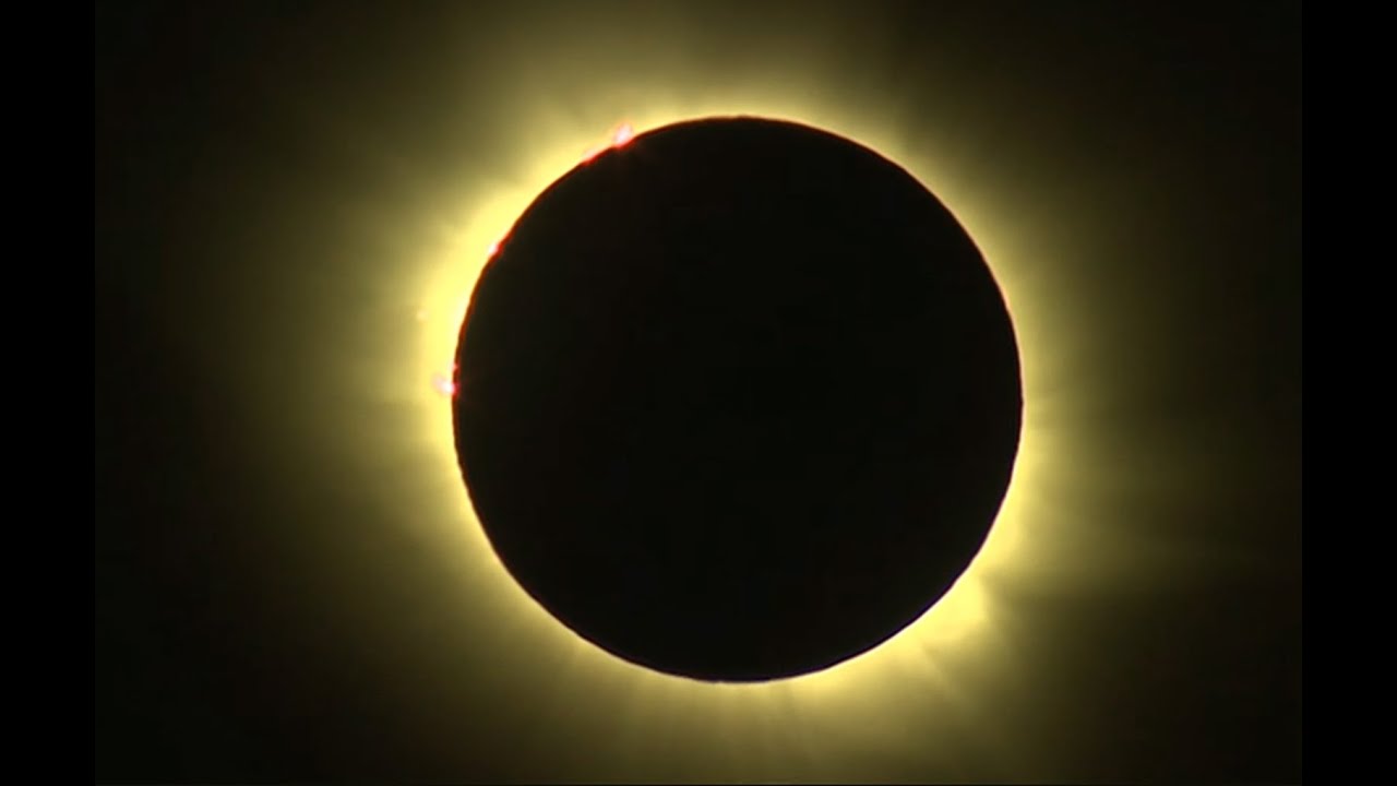 TOTAL SOLAR ECLIPSE March 20 2015 (Full Version) - Aligned, Centered ...