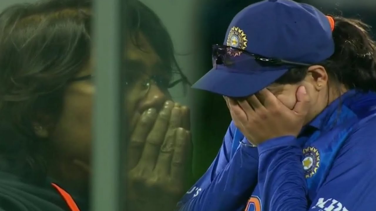 Crying Emotional Moments of Indian Women's Team after Losing the IND vs ...