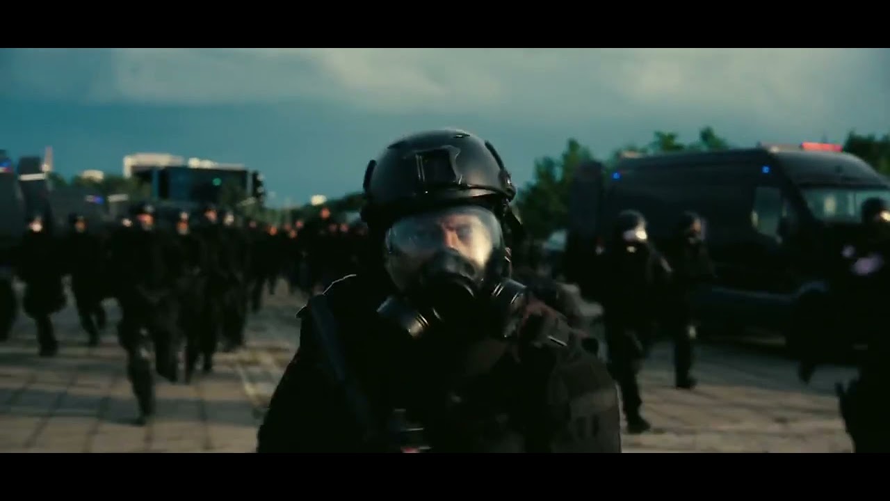 Opening Scene Tenet - YouTube