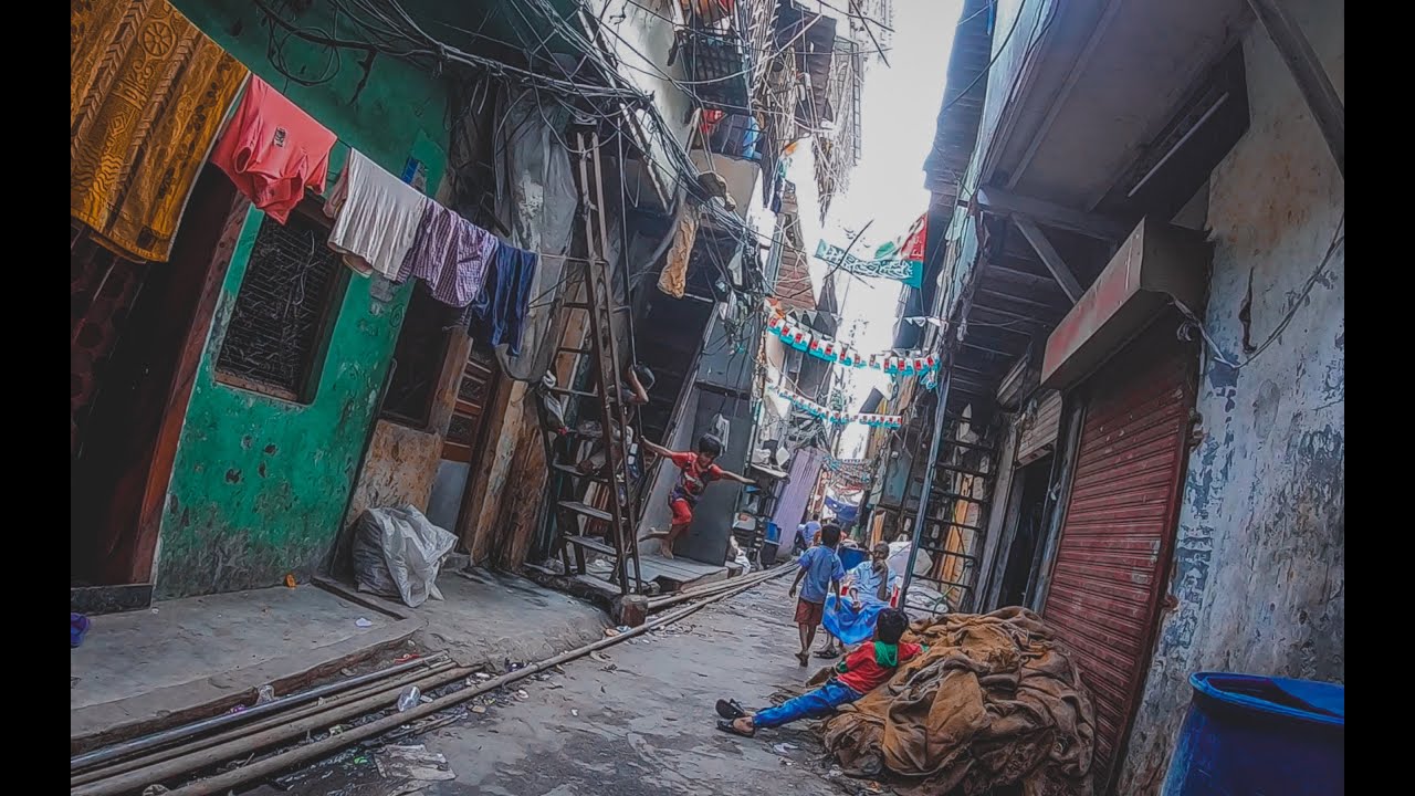 Dharavi: Inside Mumbai's Largest Slum - YouTube