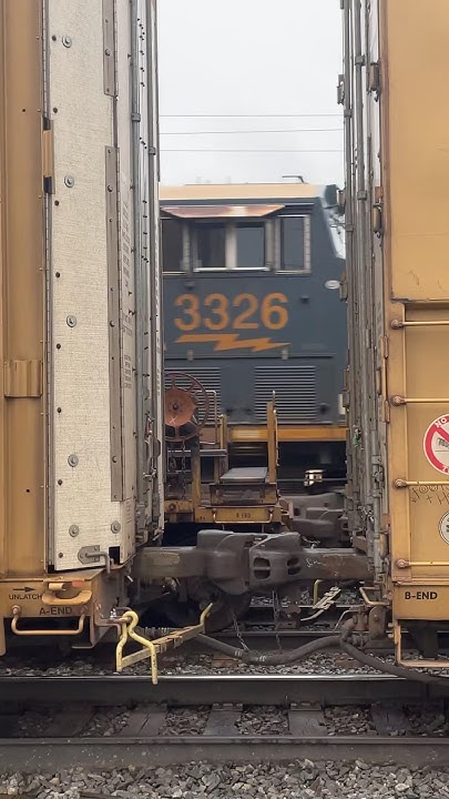 CSX 3326 ET44AH Leads CSX M566 At Depew Station 5/4/25 - YouTube