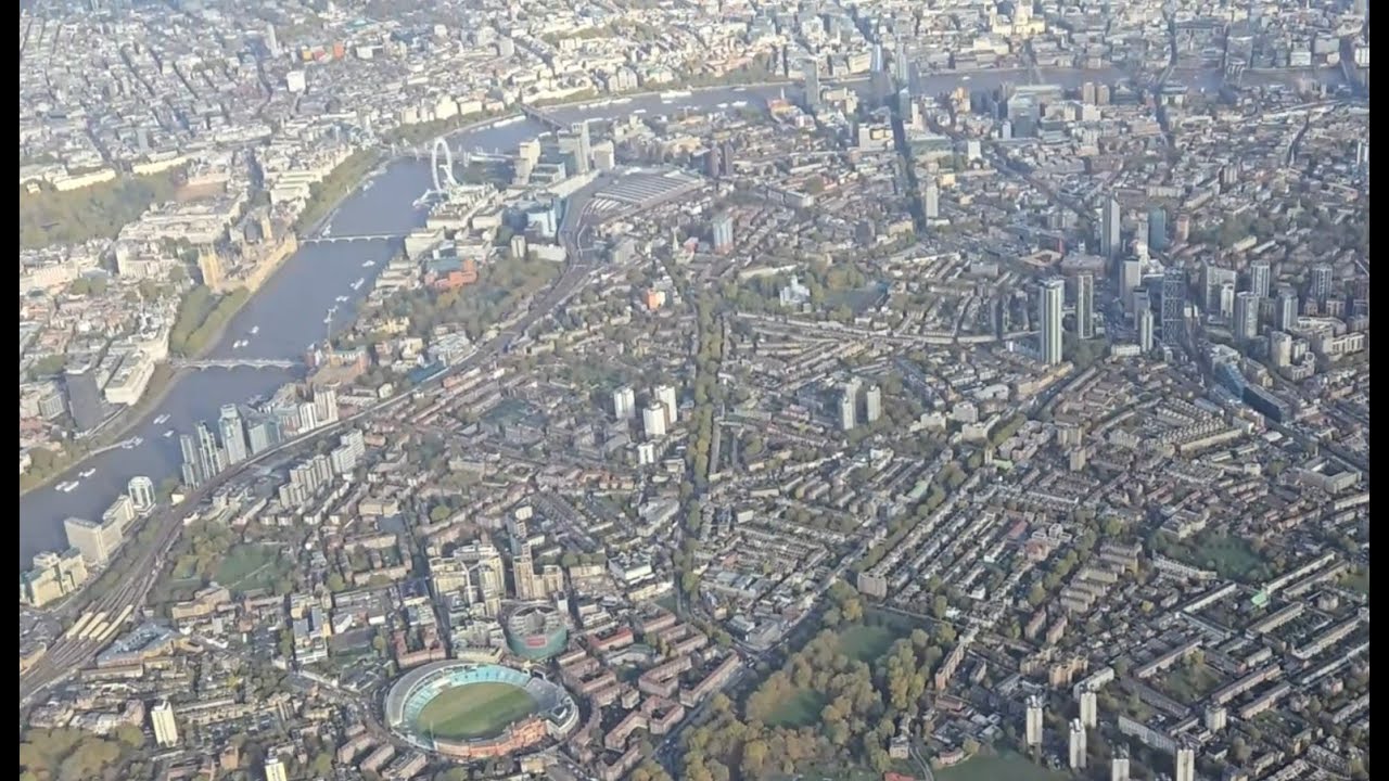 London Approach to LHR #airplane #aviation #airplanelanding #london ...