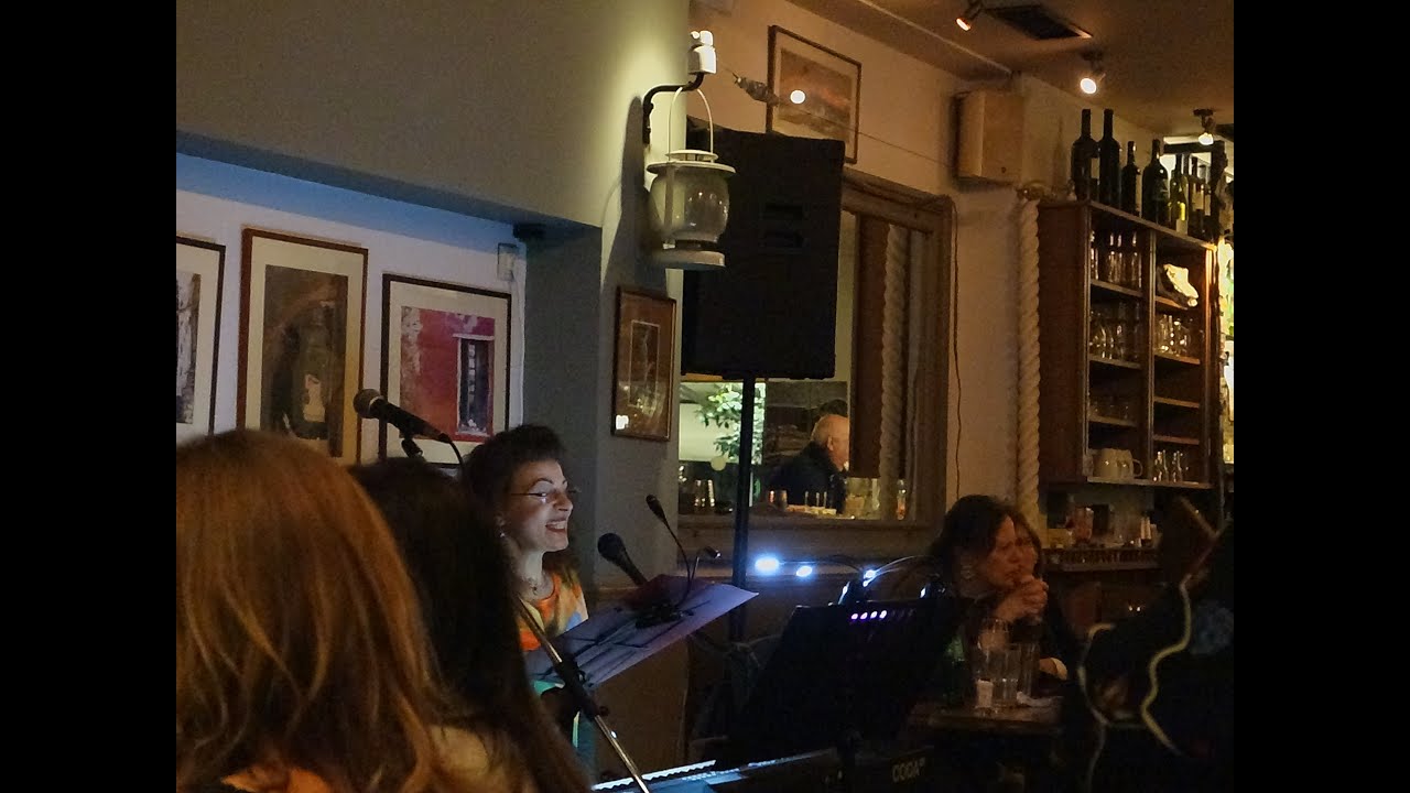 "Με τα μάτια κλειστά"( Liberty 15/2/2025), φωνή - πιάνο : Έλενα Σολωμού ...