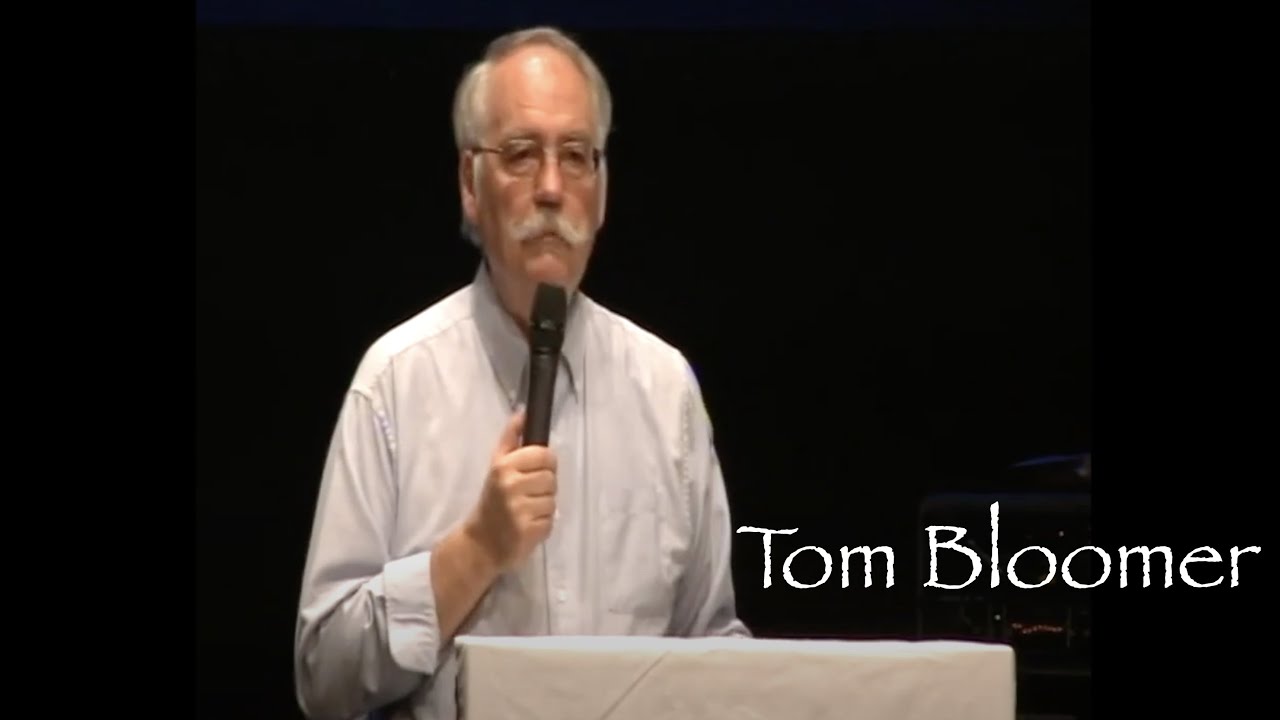 Tom Bloomer - Dieu est juste et bon dans toutes ses voies - YouTube