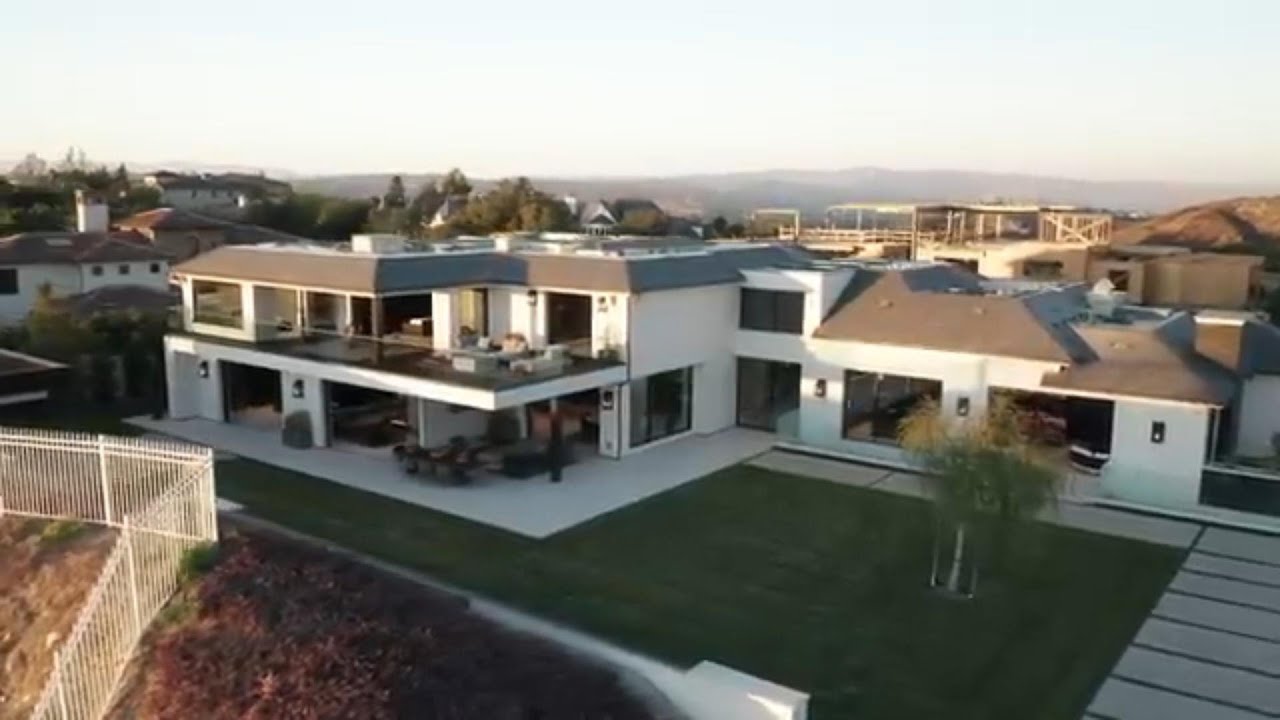 Inside the MOST EXPENSIVE Home in Calabasas - YouTube