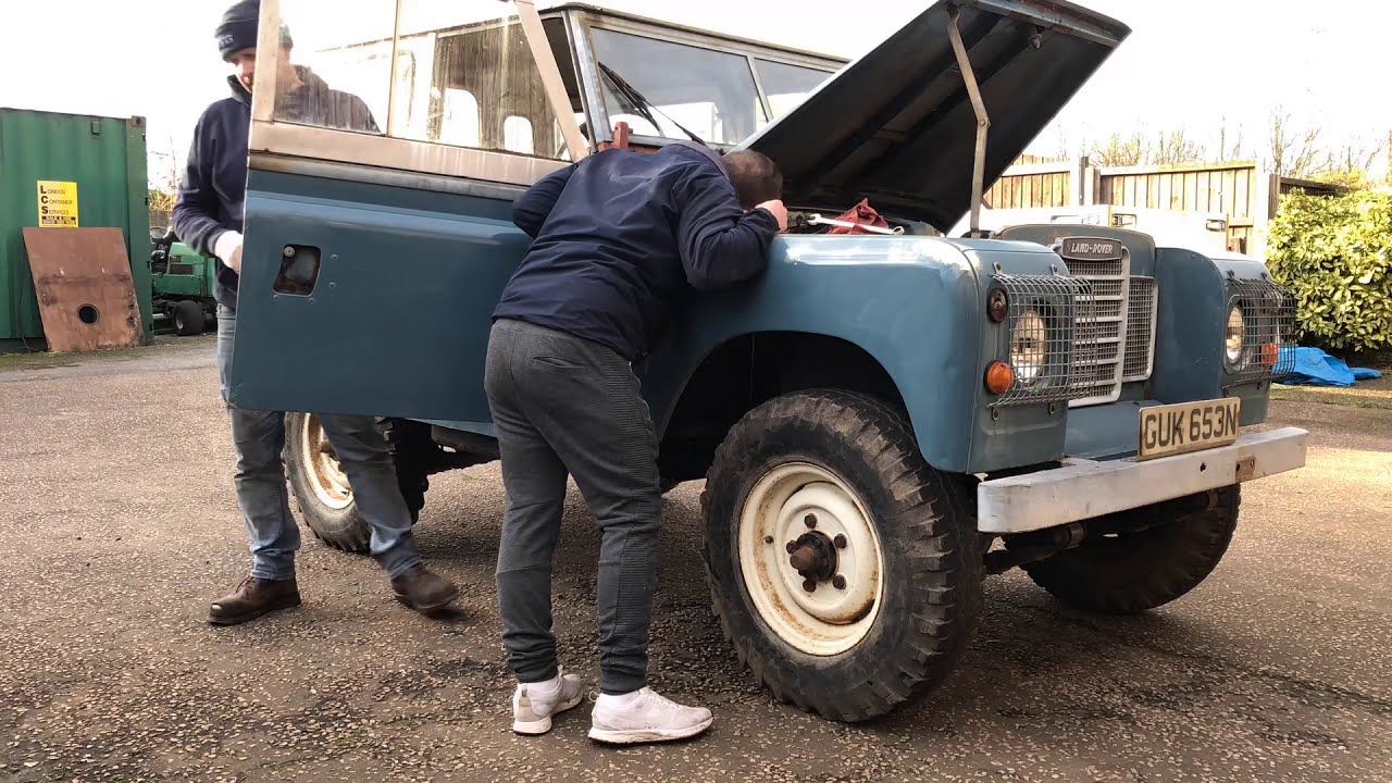 Will it run after 14 years 1974 series 111 Land Rover - YouTube
