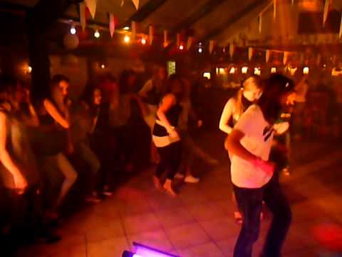 Zorba de Griek - Dans de Sirtaki - YouTube