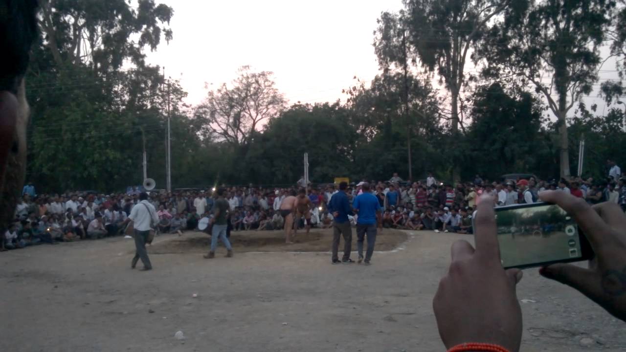 KUSHTI कुश्ती - Traditional Indian Wrestling - Dehradun Prade Ground ...