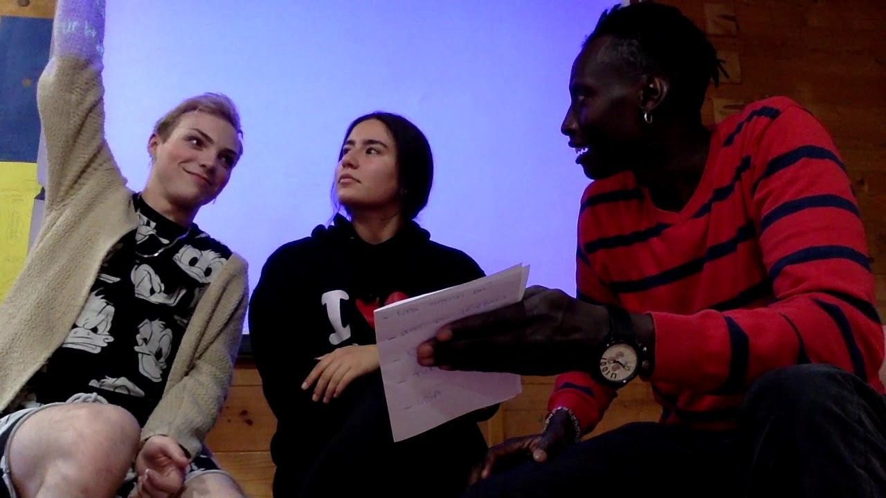 31 HEARING SHOULD TRY SIGN LANGUAGE - YouTube