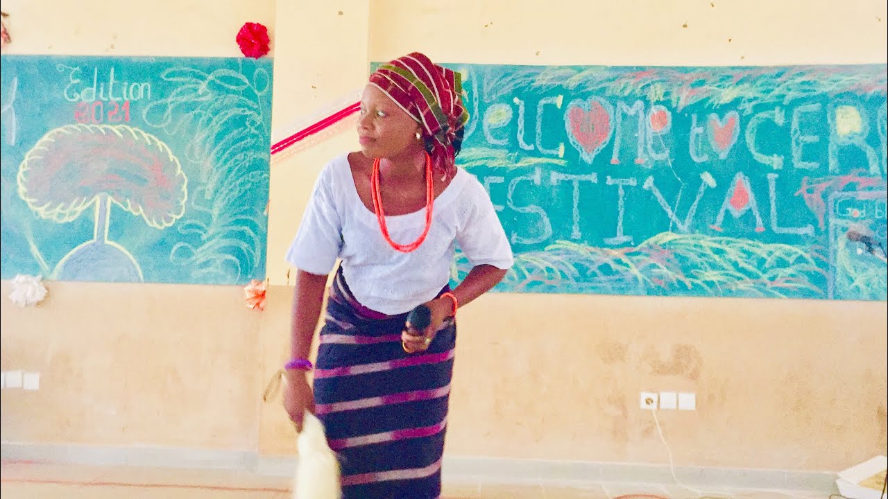 Prestation de la danse traductionnelle (BOLOJO) par Reine KOUKPOLOU ...