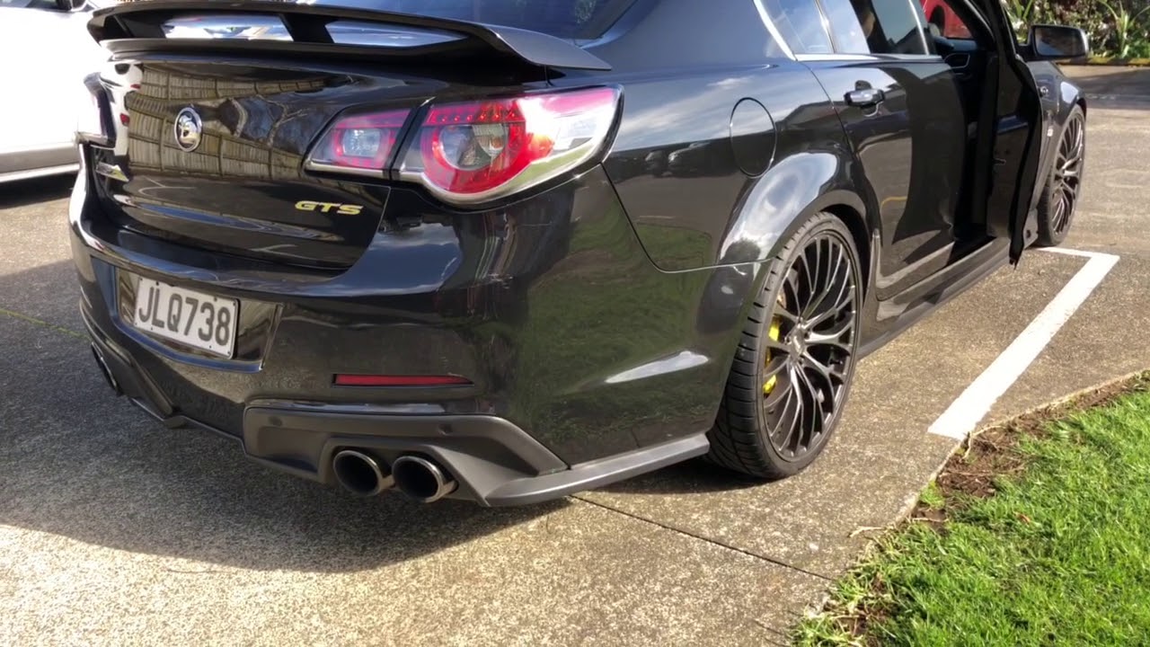 VF GEN-F GTS HSV LSA Exhaust - YouTube