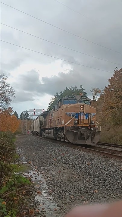 Rear DPU of the grain train UP #6046 - YouTube