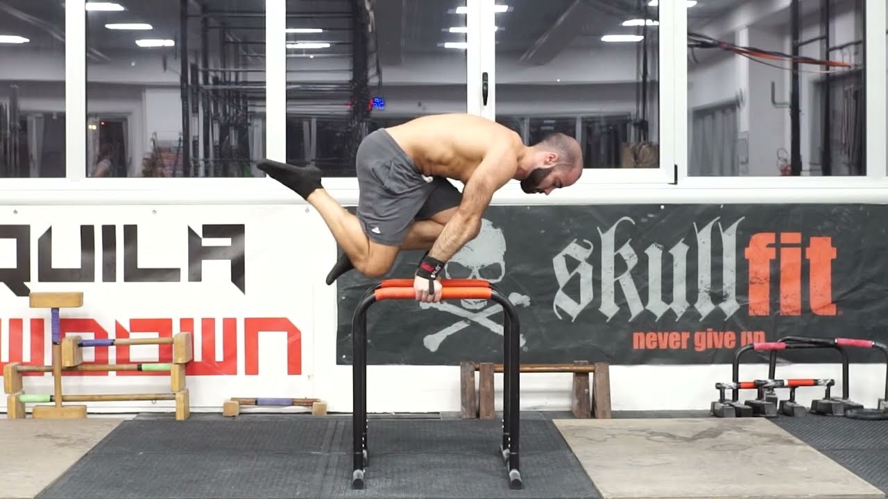 Planche Tuck Mix Adv Tutorial - YouTube