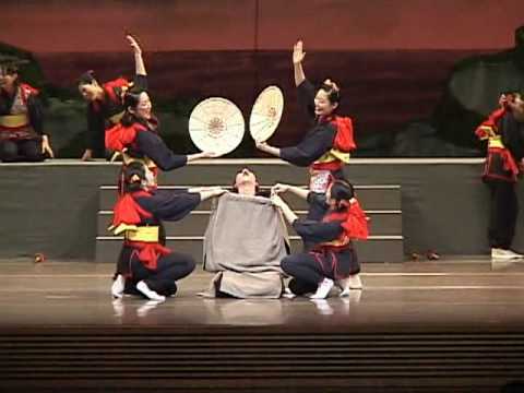 Japan Traditional Dance planting rice to celebrate gain NIPPON - YouTube