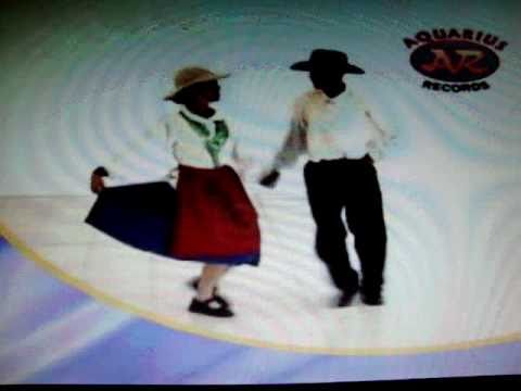 Swedish Clap Dance - YouTube