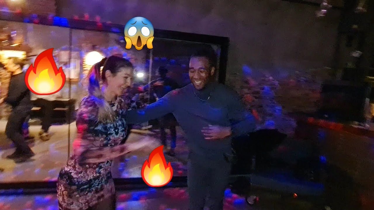 Esta TURCA💃🇹🇷 baila salsa tan bien como las cubanas🇨🇺 - YouTube