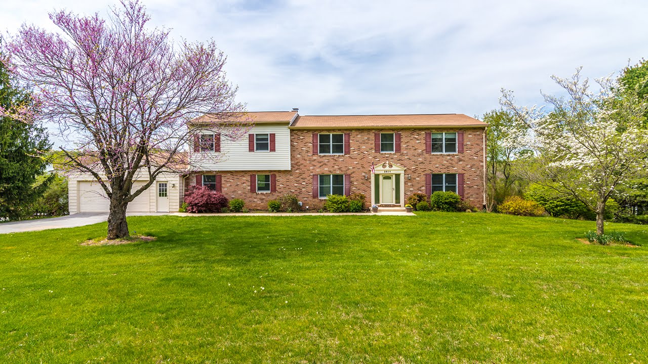 2814 Pheasant Lane | Kathy Volz - YouTube