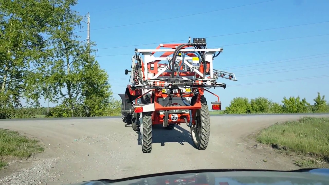 Trailed agricultural sprayer (In action) KUHN Atlantique | Case Puma ...