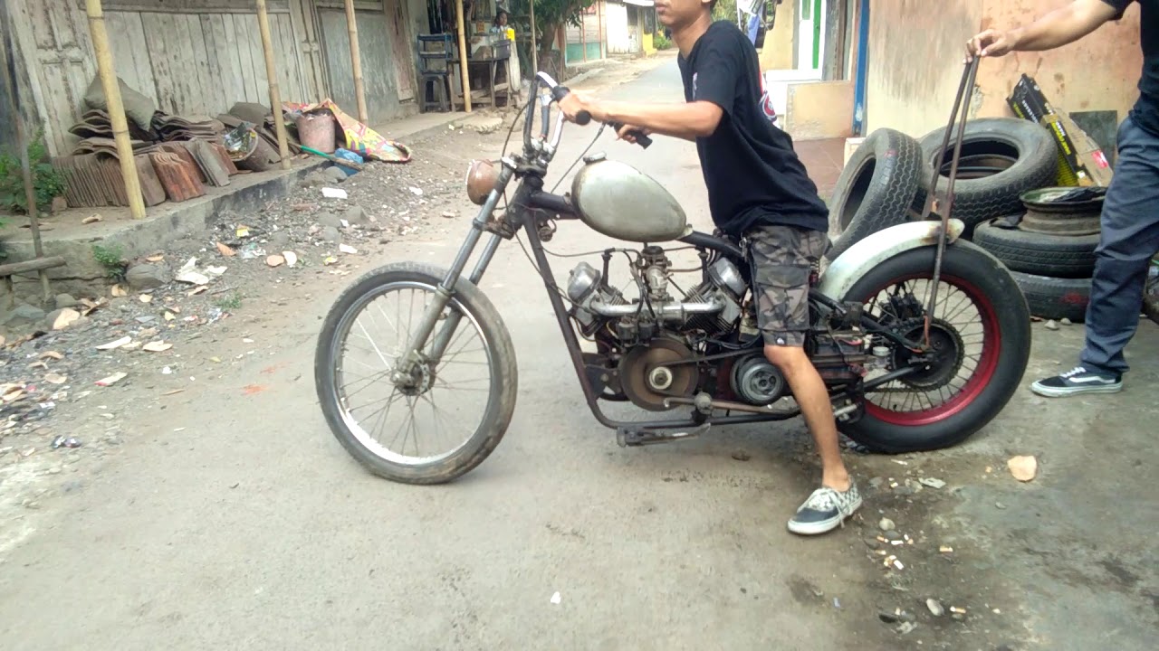 Test mazda B 600 - YouTube