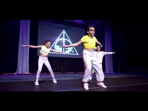 Tutti Frutti - Vánoční show 2021 I Toffix