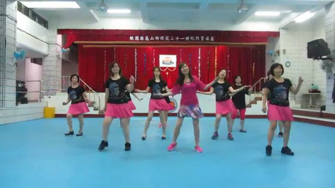Singing All The Way 一路歌唱 - Line Dance (by Amy Yang) - YouTube
