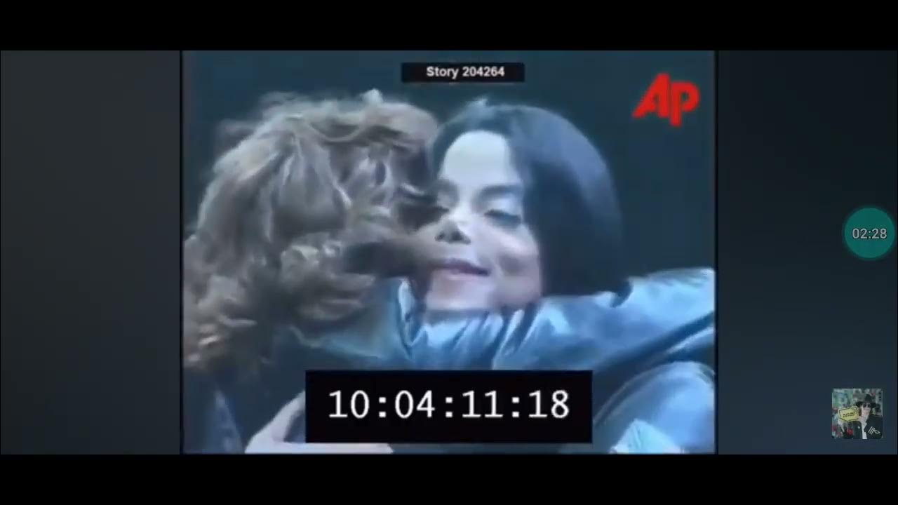 miracle on 34th street (ft.michael jackson) 12/19/2000. credits to @MJLARV - YouTube