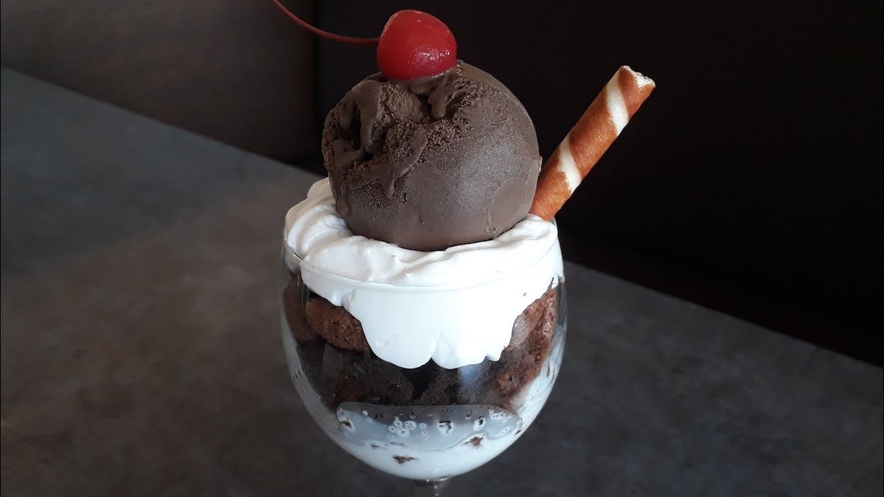 Chocolate truffle || Chocolate fudge || chocolate sundae ice cream ...