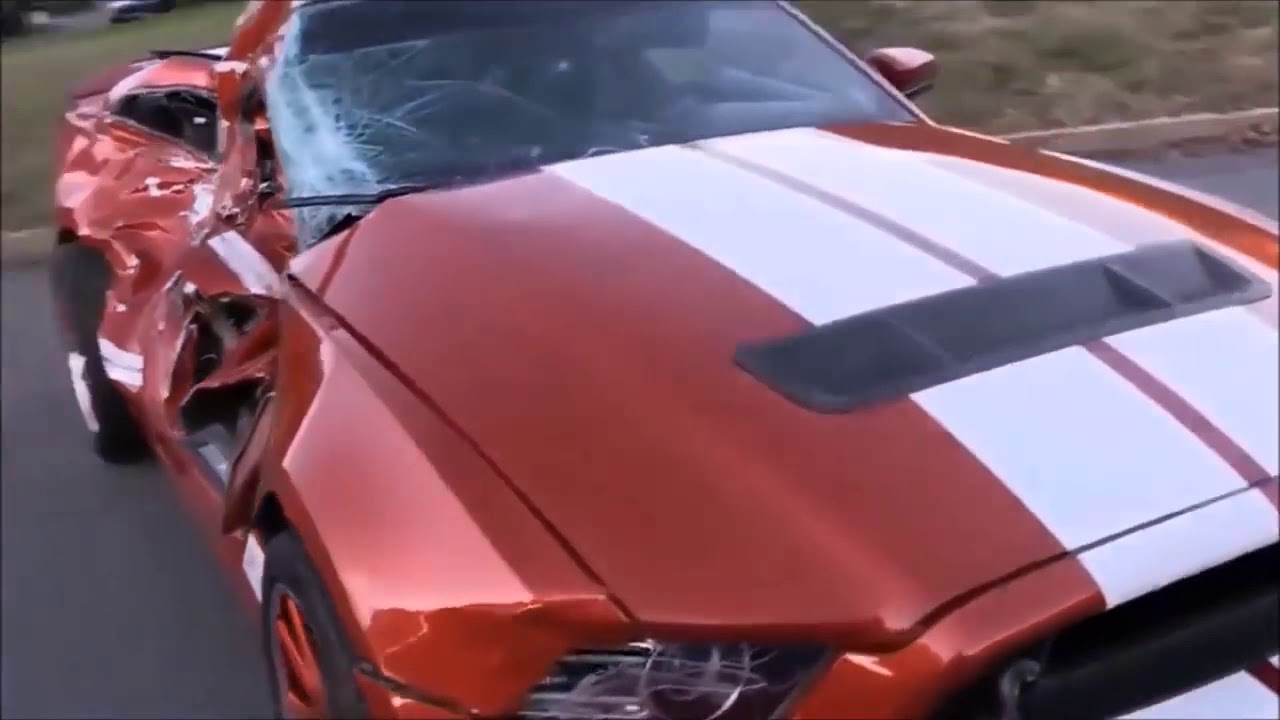 EPIC MUSTANG FAILS COMPILATION - YouTube