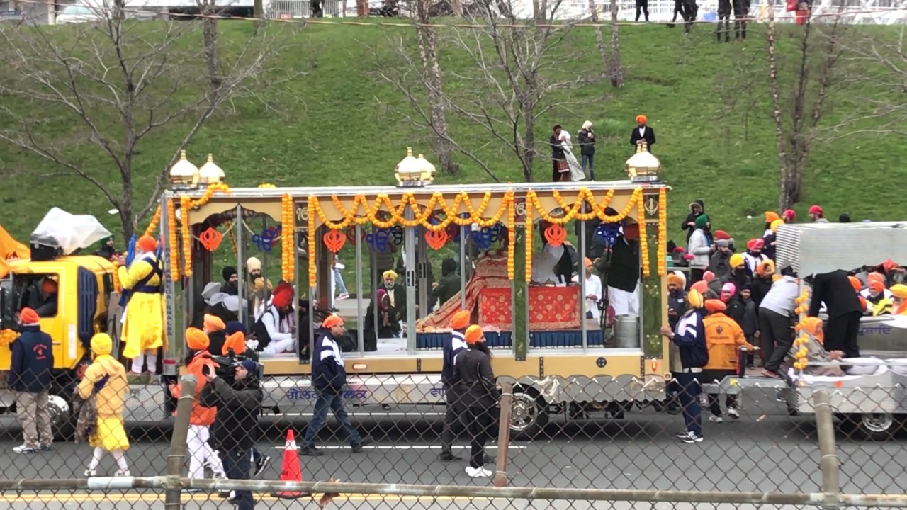 Khalsa day parade Toronto 2017 - YouTube