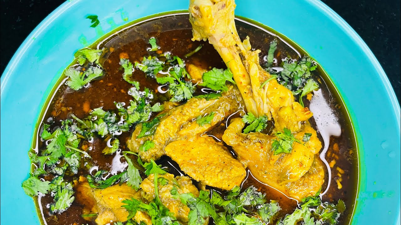 सावजी चिकन-मातीच्या भांड्यात बनवा झणझणीत चिकन सावजी | chicken Sauji ...