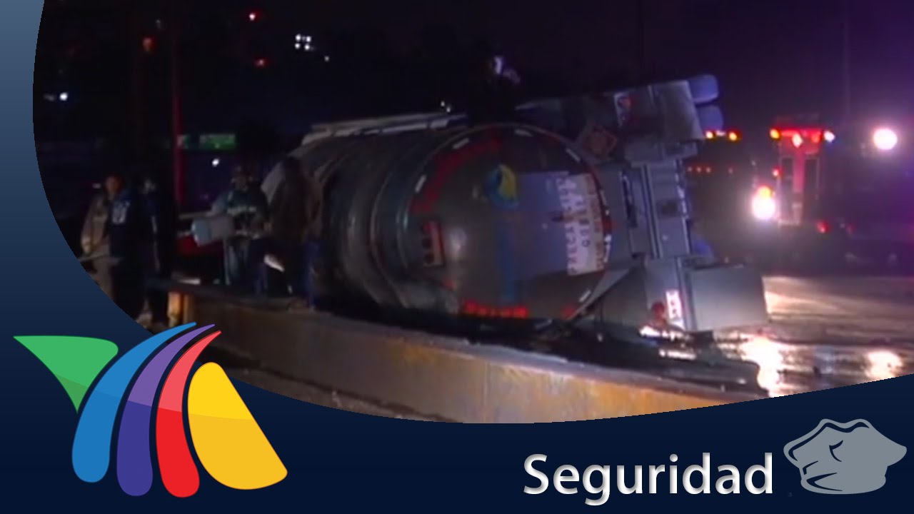 Choques nocturnos en la CDMX | Noticias - YouTube