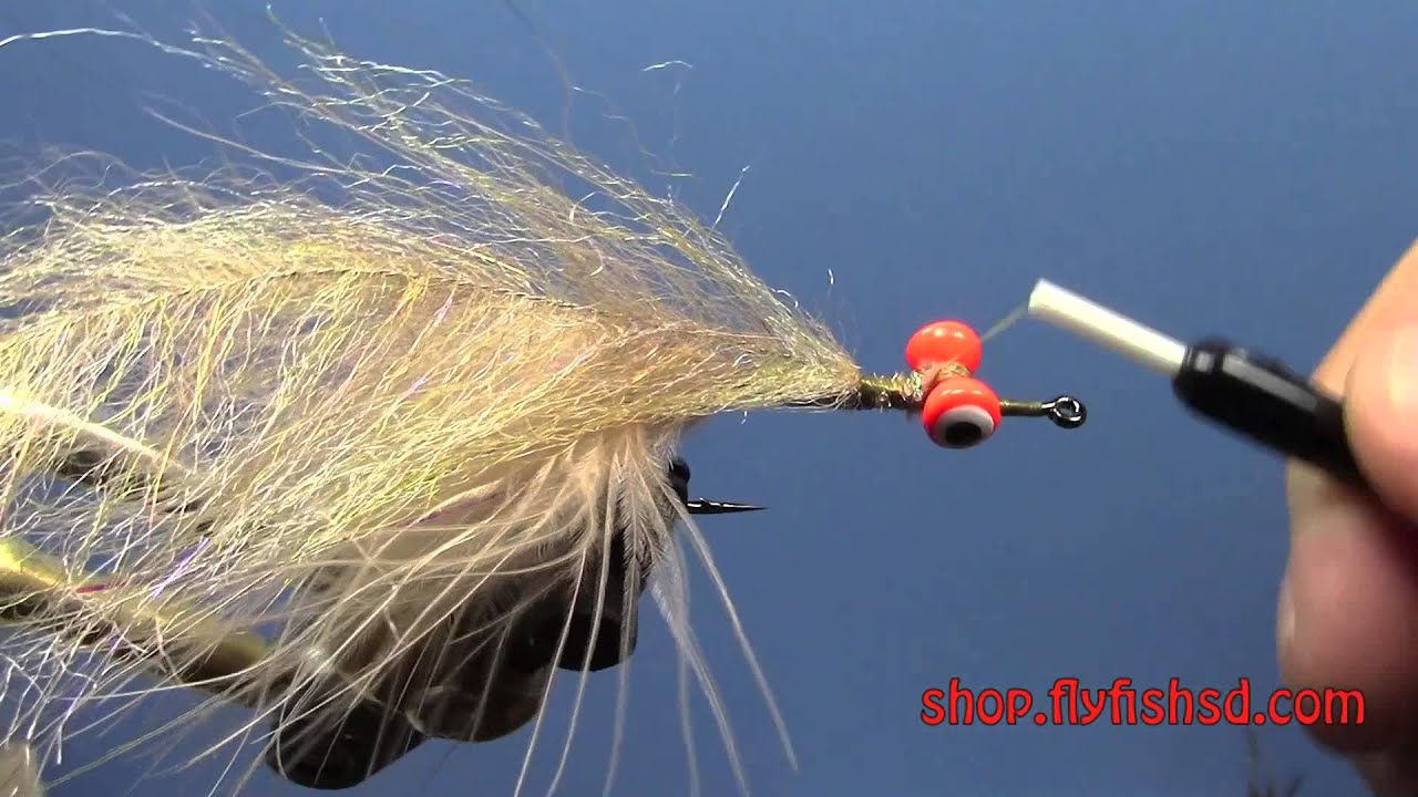 Fly Tying- EP Brush Home Invader - YouTube