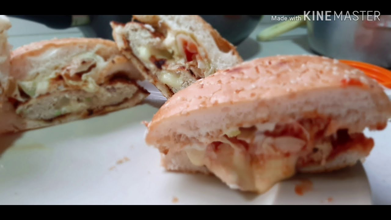 Mozerella stuffed chicken burgers without egg and bread - YouTube