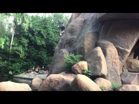 2015 Jingle Cruise at WDW Magic Kingdom (full daytime POV)