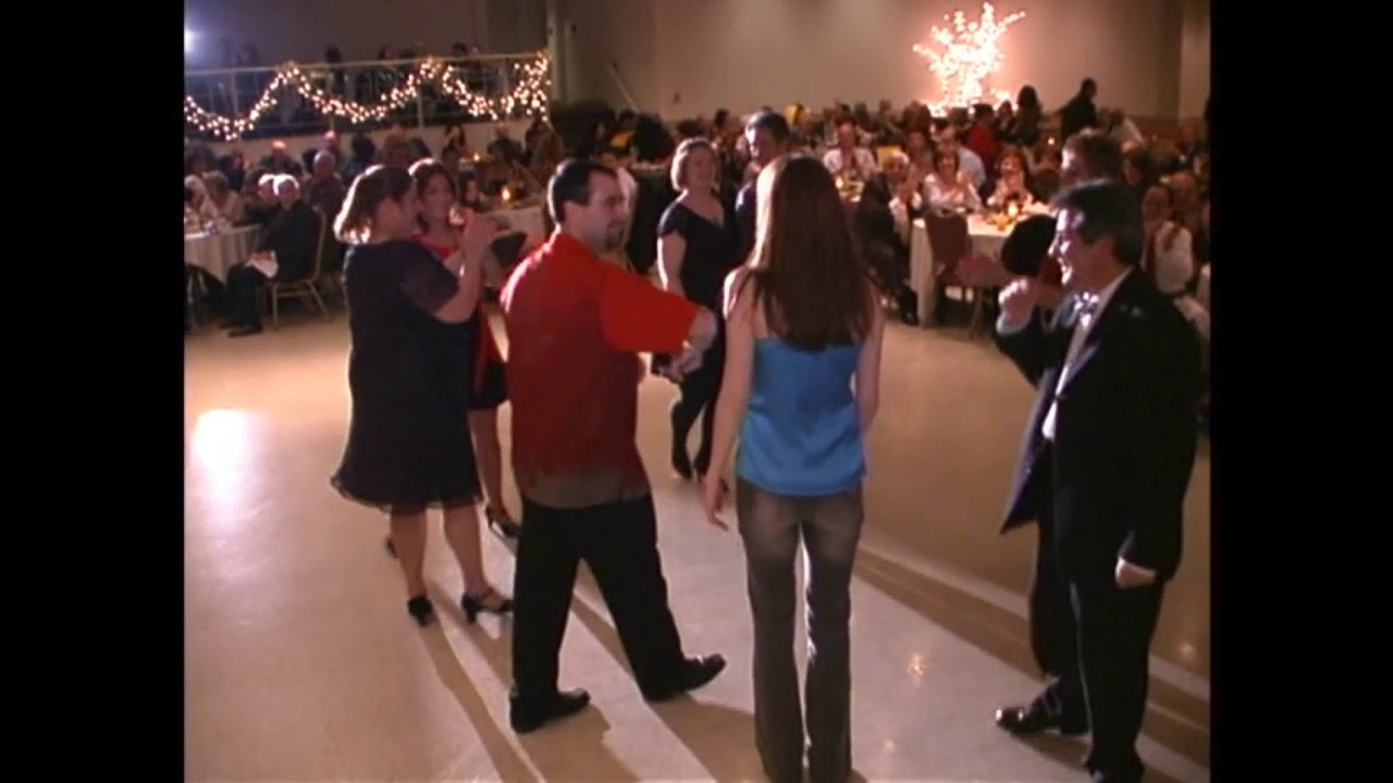 Salsa rueda Dance Routine - YouTube