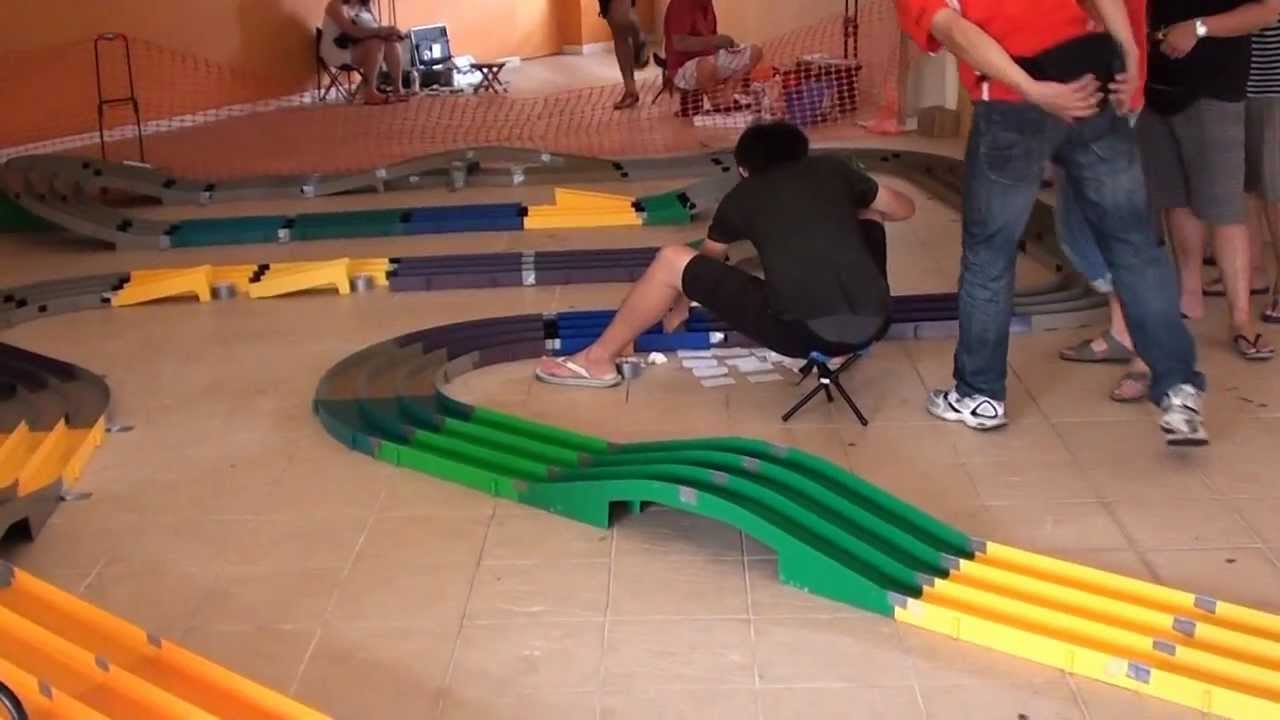 TAMIYA MINI 4WD PRIVATE RACE Highlight (Jalan Membina) 7th August 2011 ...