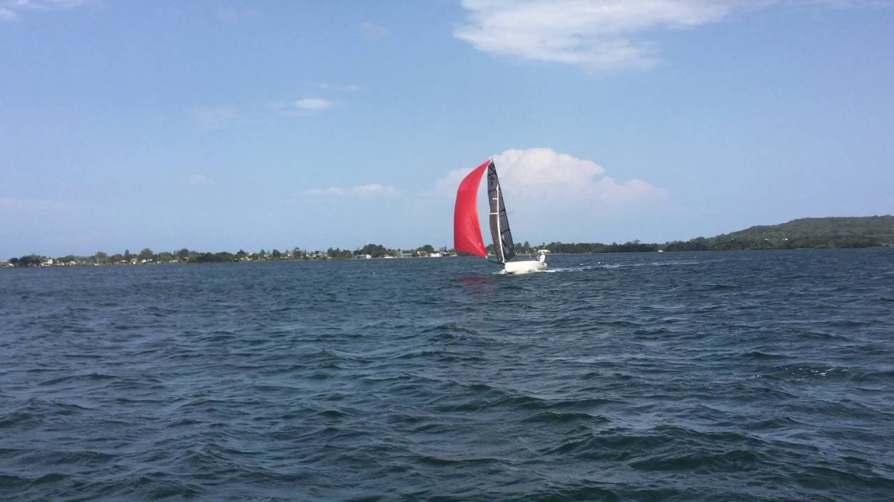 Modified Elliott 7 Trailer Yacht - Part I - YouTube