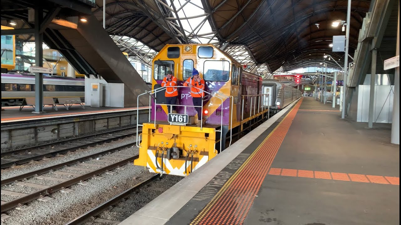 V/Line Y161 Heads Back to the Bank Sidings at Southern Cross Station ...
