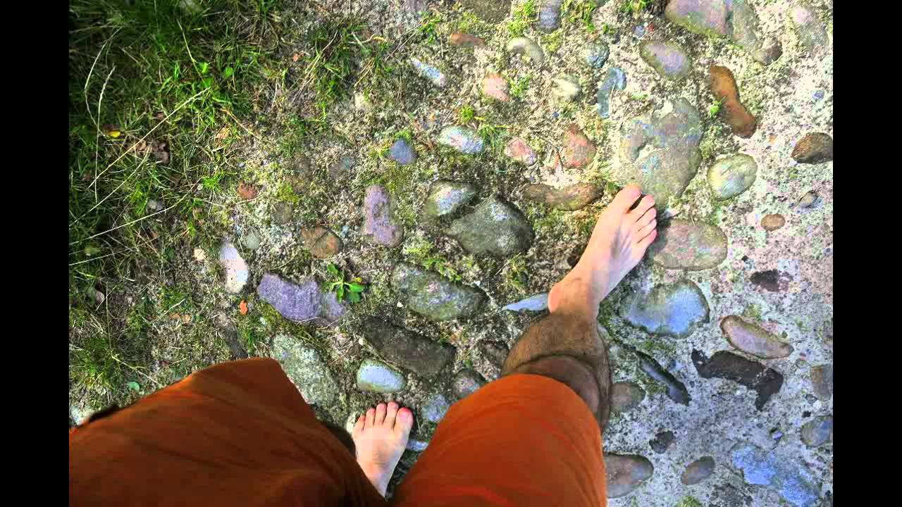 Summer Barefoot Walking - Sommerliches Barfußgehen - YouTube