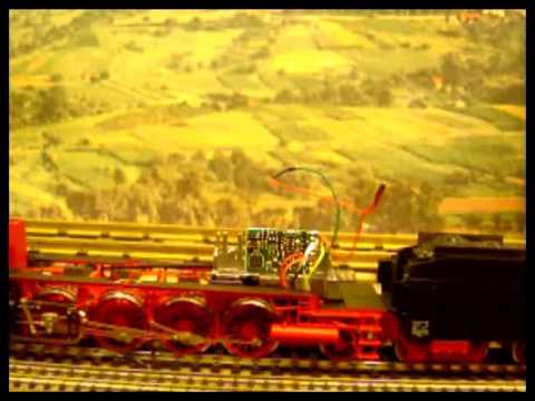 Simulating a firebox glow using a Lenz 10231 Standard DCC Decoder - YouTube