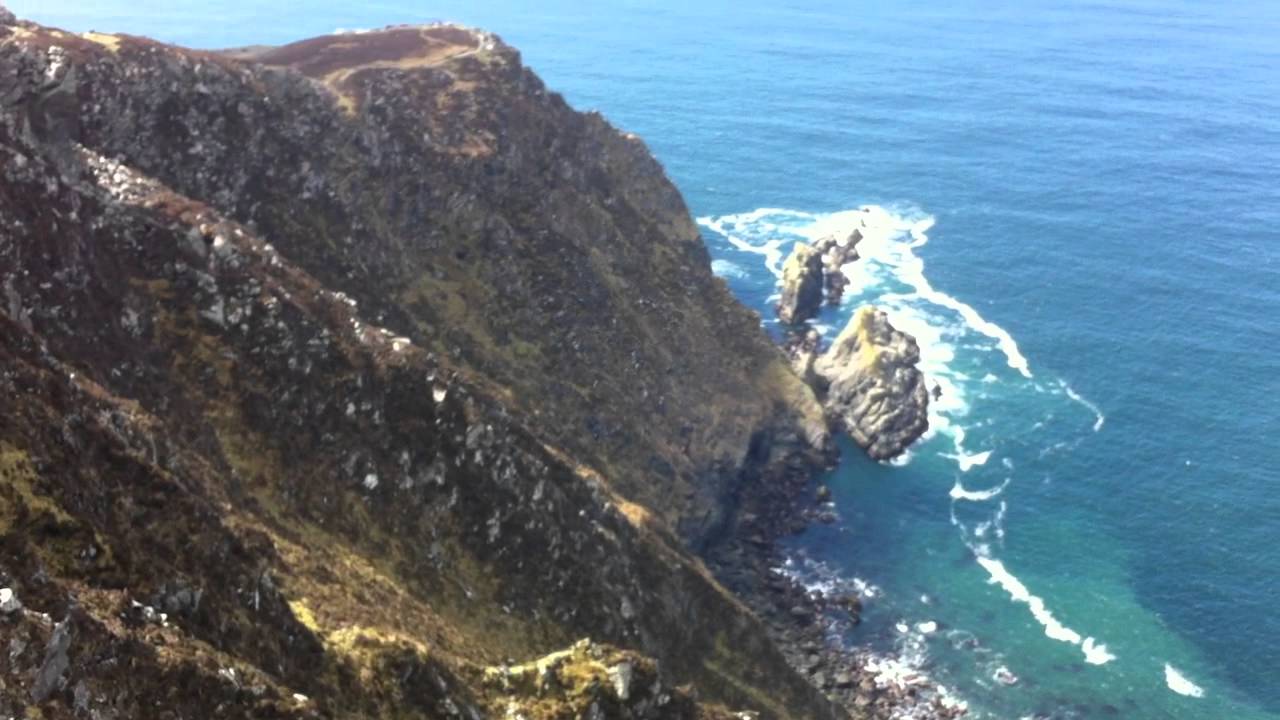 Looking down from a CLIFF in Ireland - YouTube